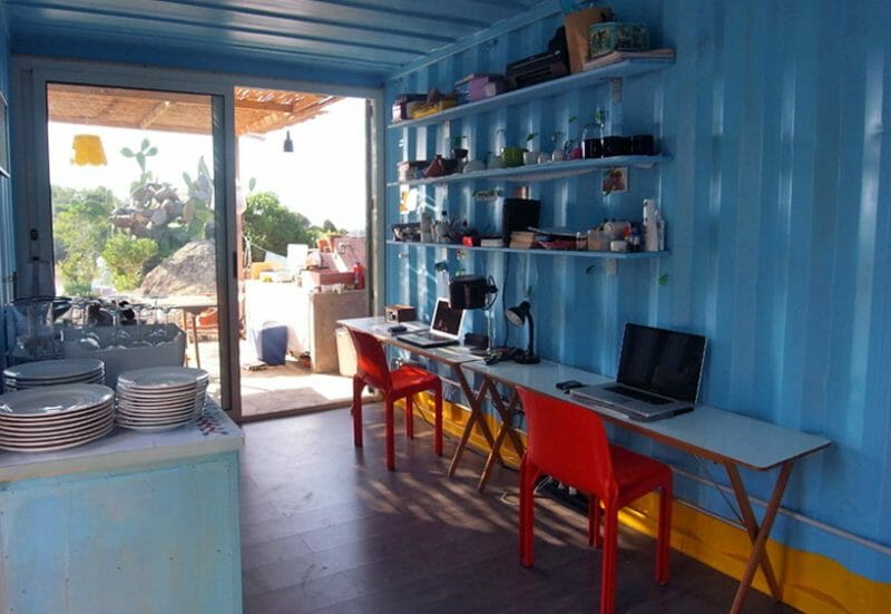 30 de modele spectaculoase de case construite din containere - Edifica