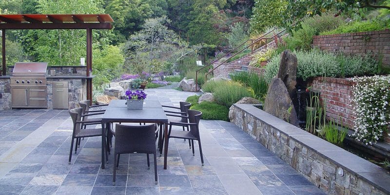 Utilitatea și estetica zidurilor de susținere în amenajările exterioare ...